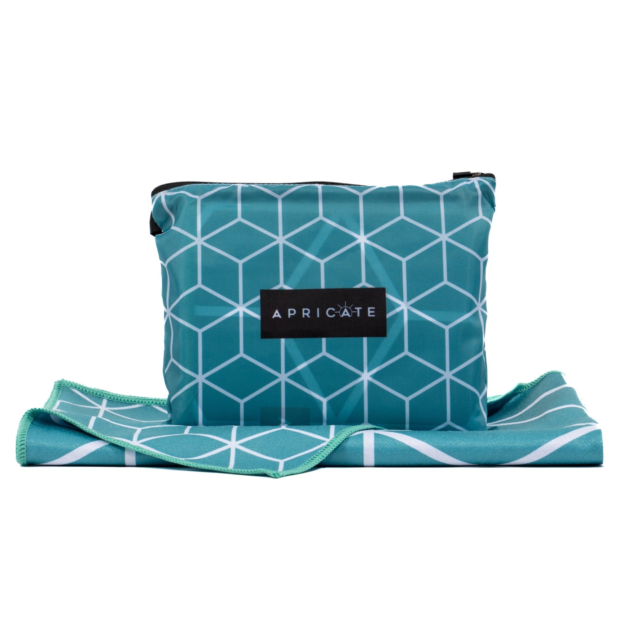 BATH TOWEL – Travel Towel | Lightweight | Pine Green – Apricate