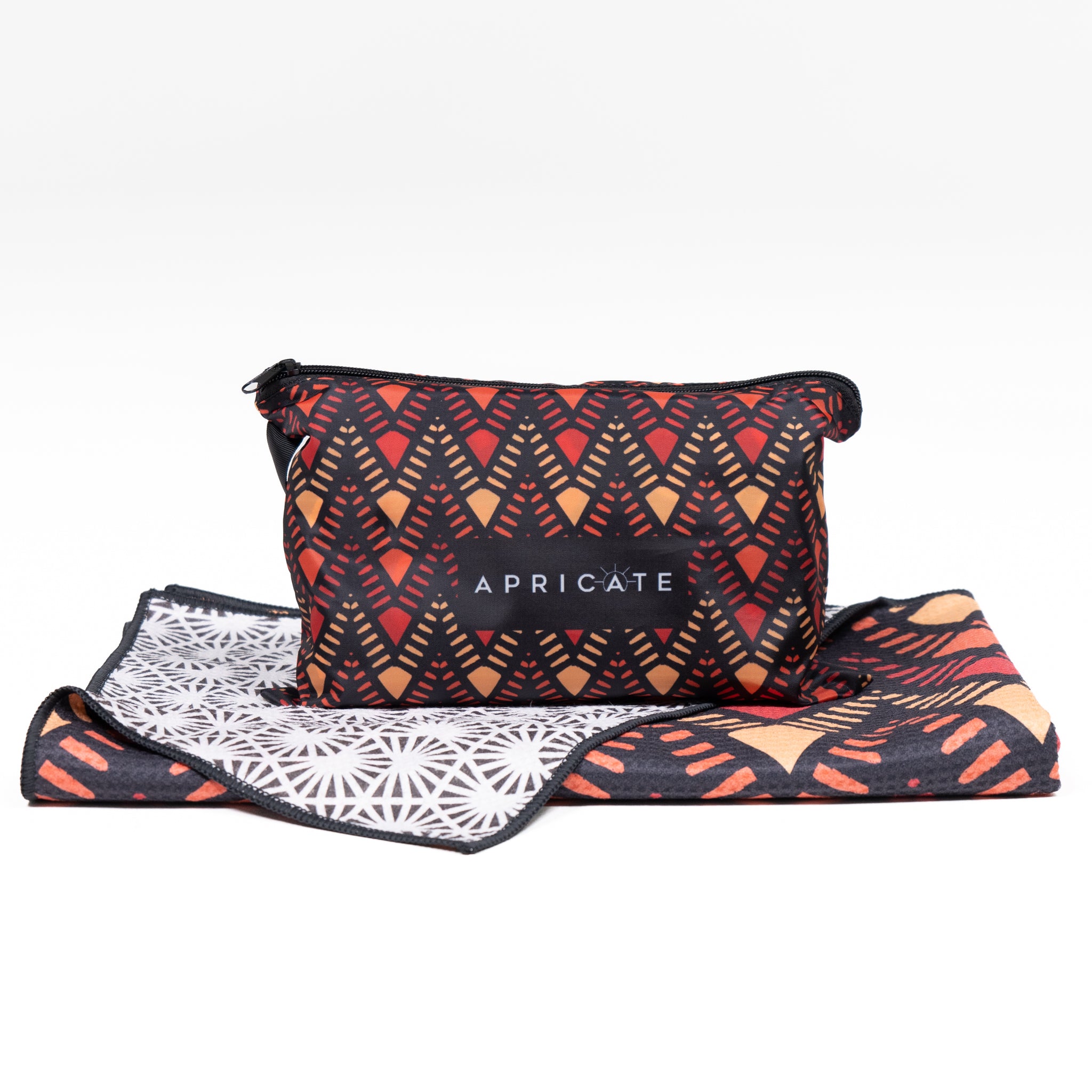 BEACH - Travel Towel | Sand-Free | Red Sky – Apricate